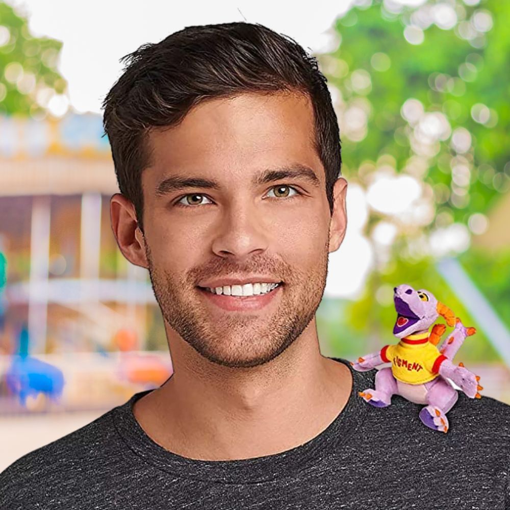 These Disney Shoulder Plushies Will Make Your Heart Melt!