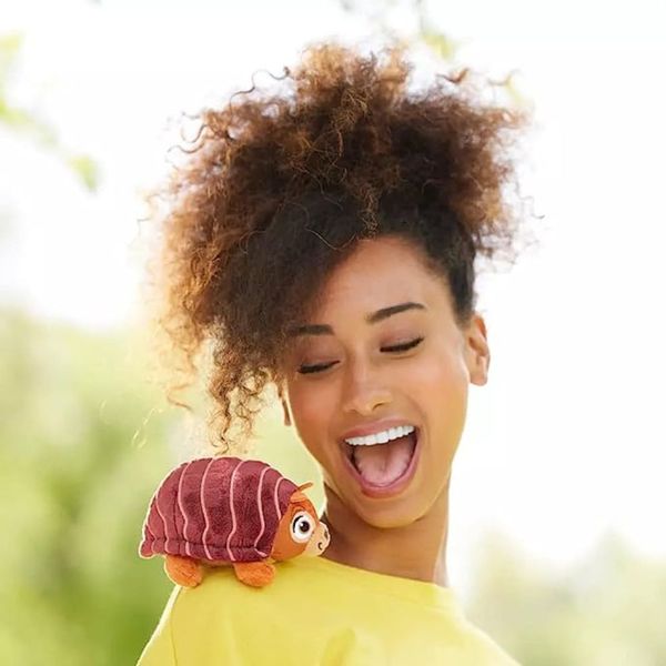 These Disney Shoulder Plushies Will Make Your Heart Melt!